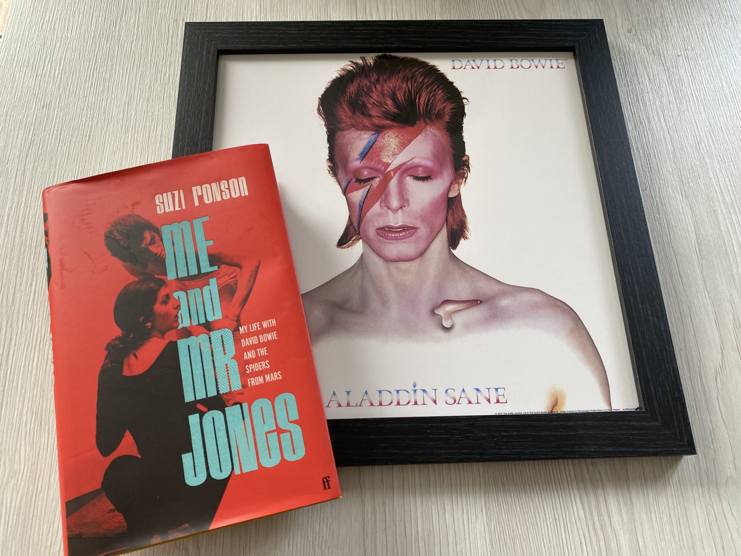 Suzi Ronson - Keith Ames